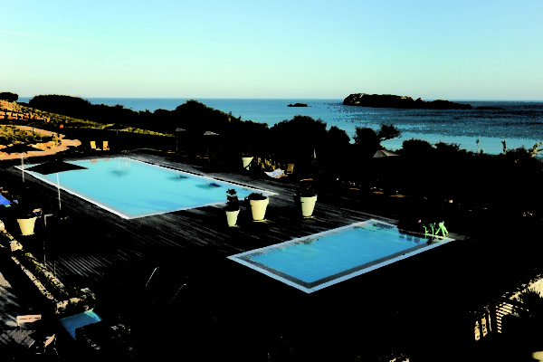 ALLE KINDVRIENDELIJKE ASPECTEN VAN MARTINHAL BEACH RESORT OP EEN RIJ